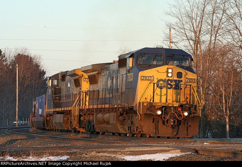 CSX 7833